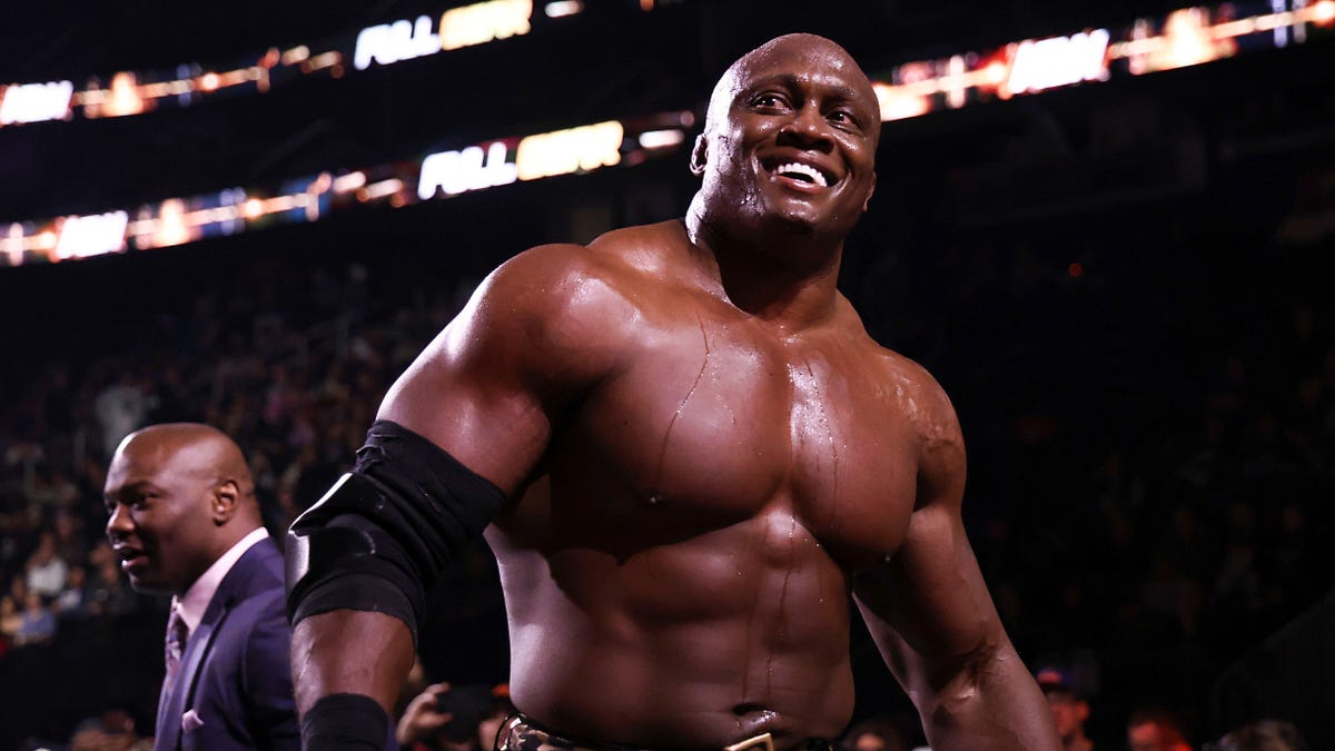 does bobby lashley have eyebrows