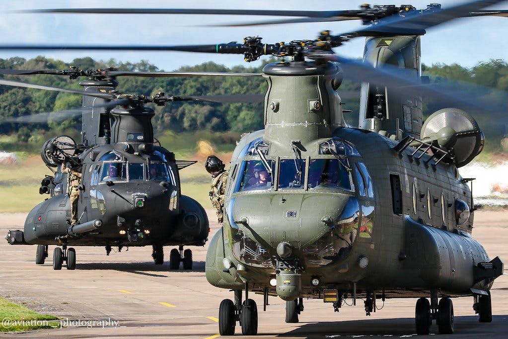 British MH-47Gs: The RAF's H-47-ER - Up in Five