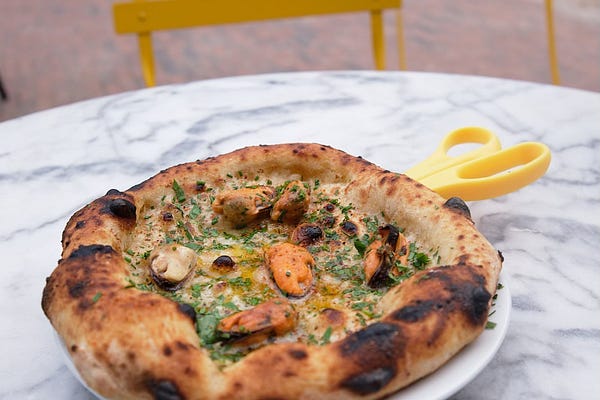 De Tafel van Grimm | Mara Grimm | Substack