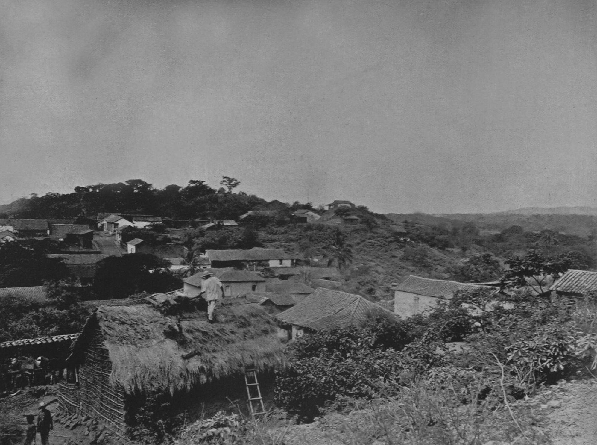 Photographs of Old Venezuela - by M. E. Rothwell