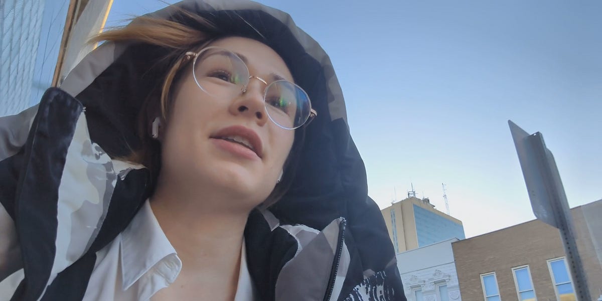 Winter 25.8.1 - by Genevieve Rice - The Sunflower Letters