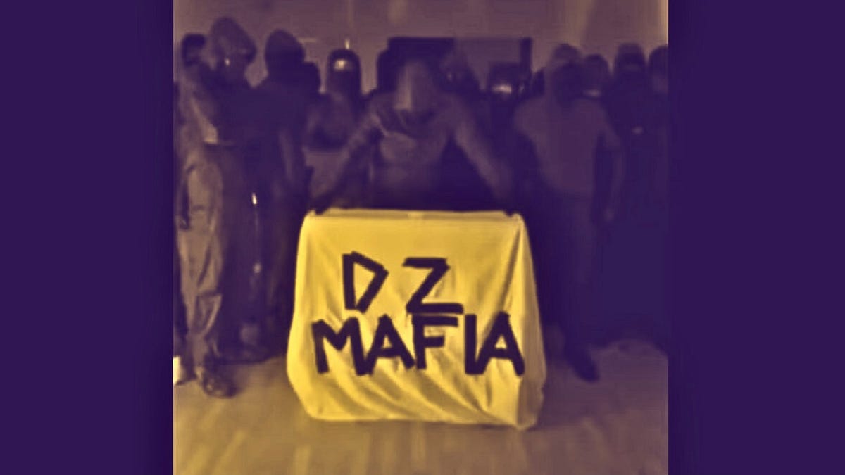 « En cavale » en Algérie, Mehdi Laribi, fondateur de la DZ Mafia, ciblé ...