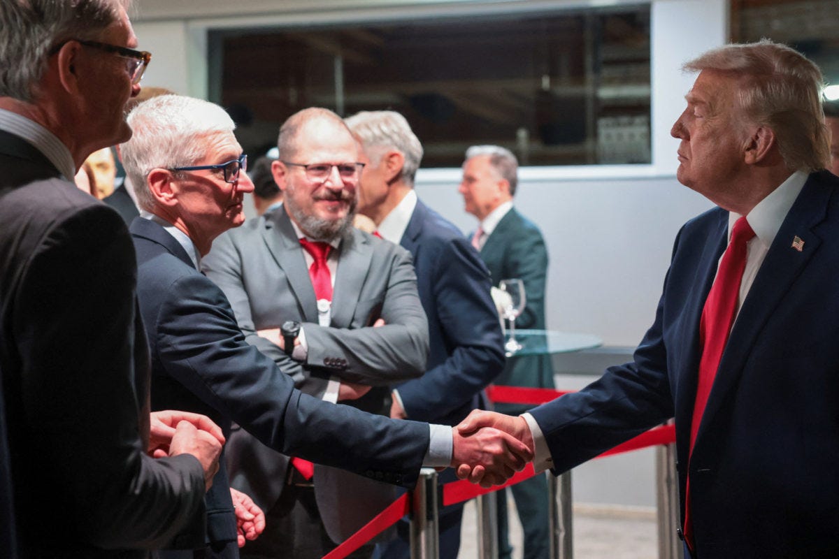 American CEOs Abase Themselves in Davos - by Dan Margolies