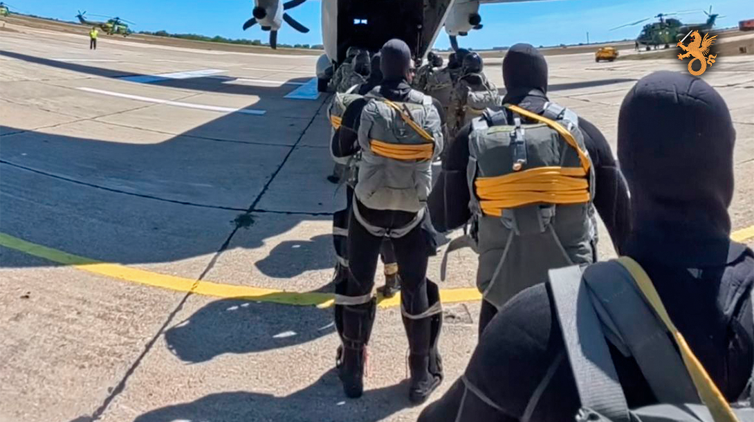 Treino de Operações Especiais da Marinha Portuguesa em destacamento na ...