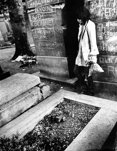 jim morrison grave ghost