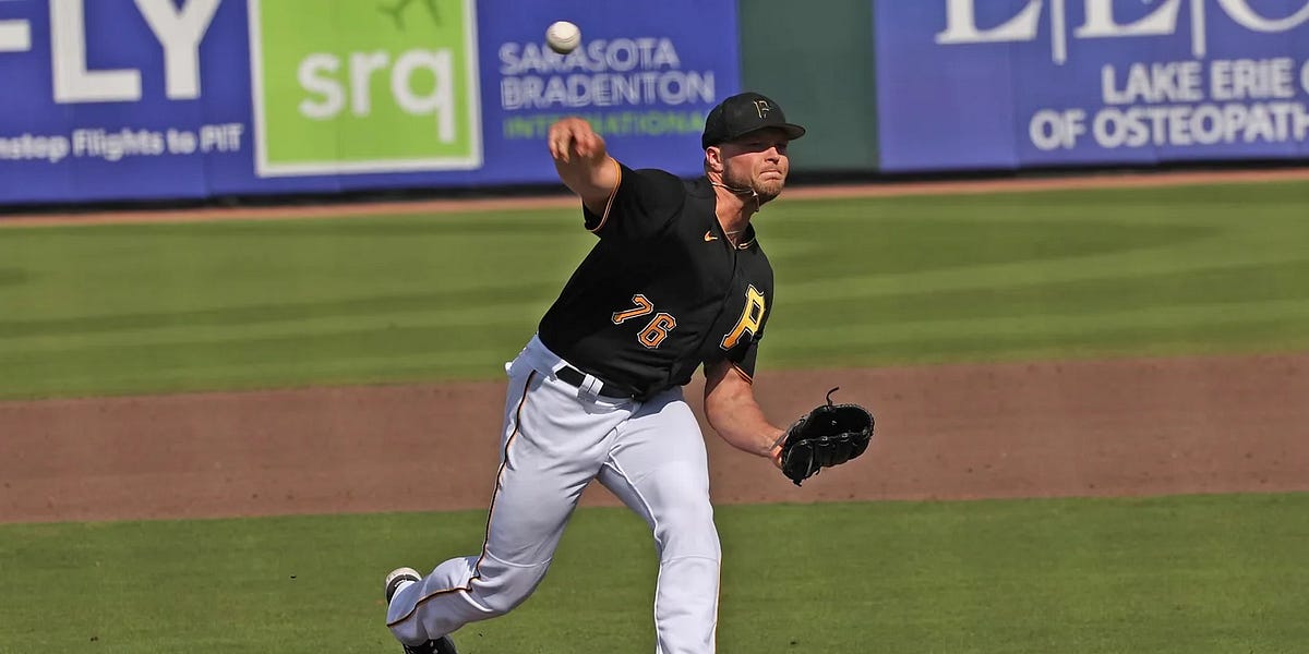 Morning Rundown: Pirates sign Genesis Cabrera, Darrell-Hicks optioned ...