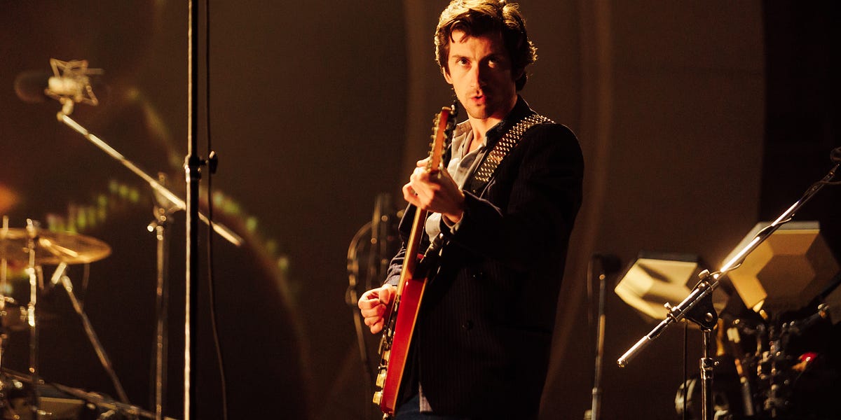 Mudando o ritmo: Alex Turner completa 39 anos