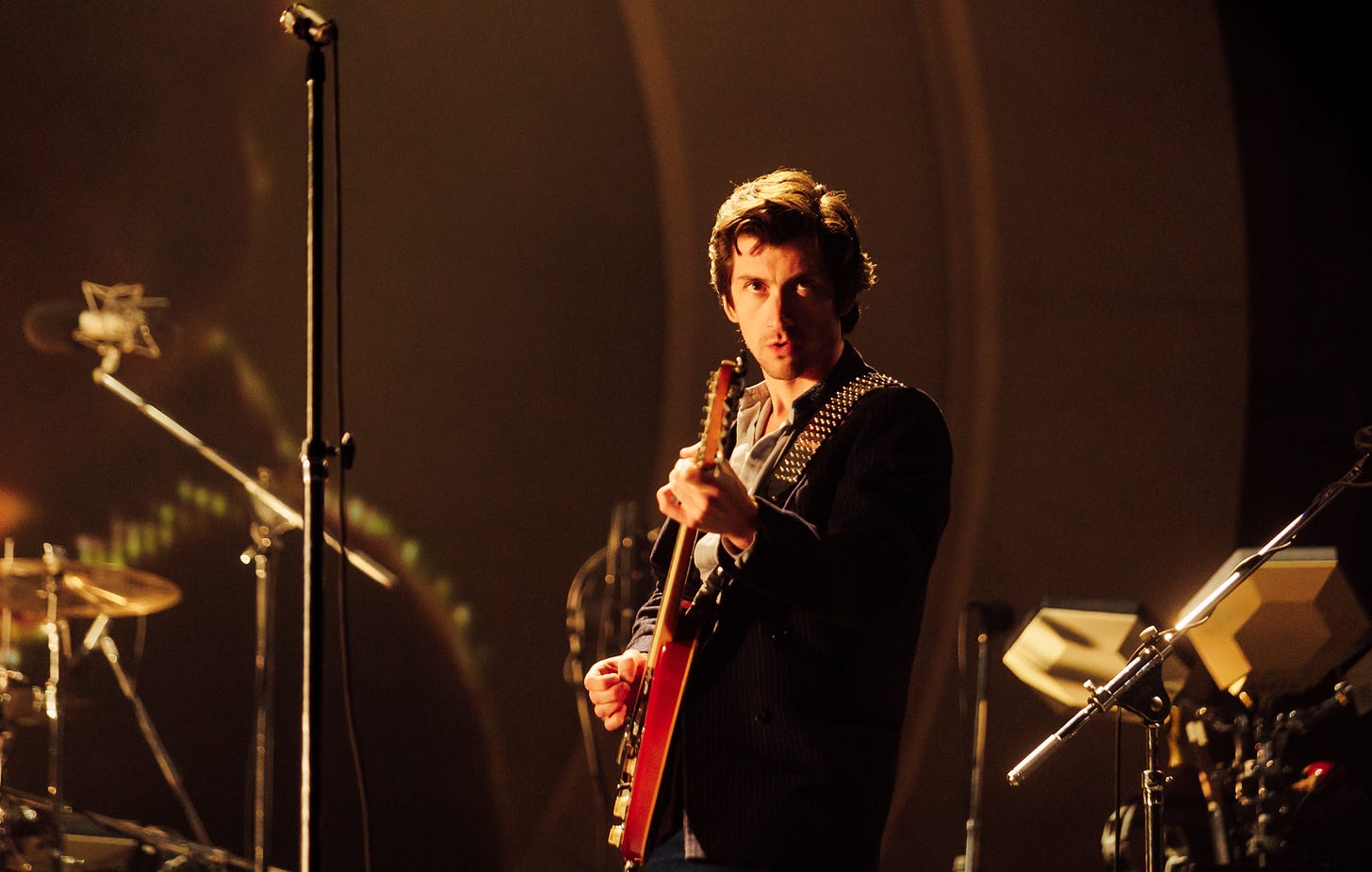 Mudando o ritmo: Alex Turner completa 39 anos