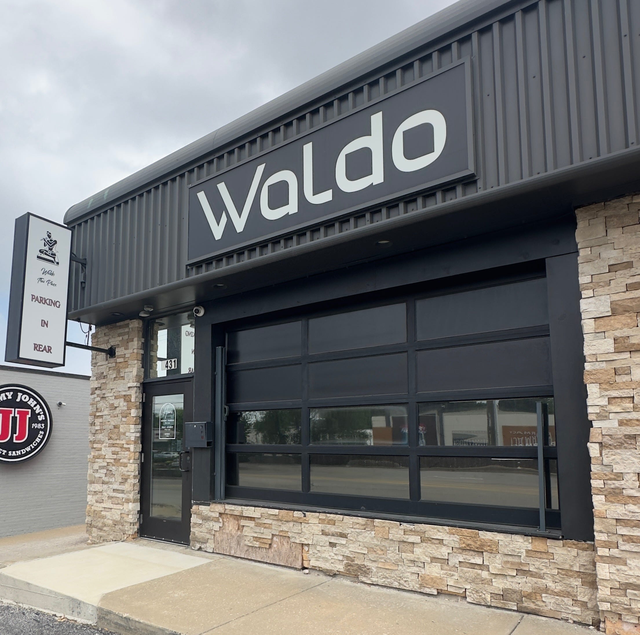 New Waldo Asian Restaurant: Curried Mac & Cheese. Japanese Poutine. Pad ...