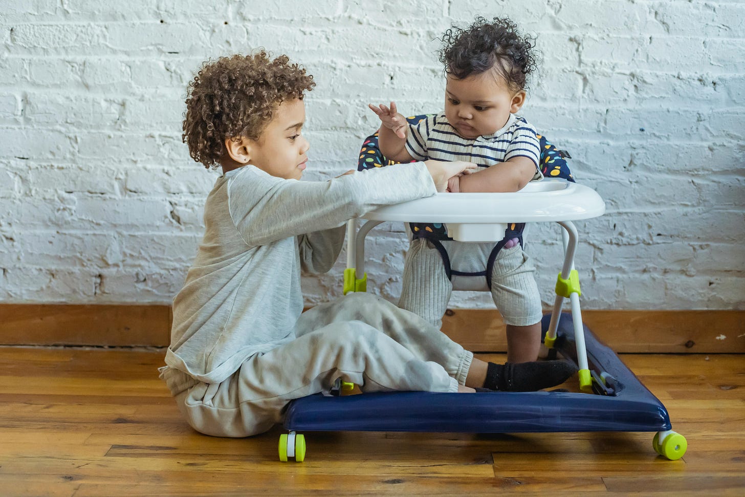 Stop Sibling Fighting: 6 Strategies to Promote Positive Sibling ...