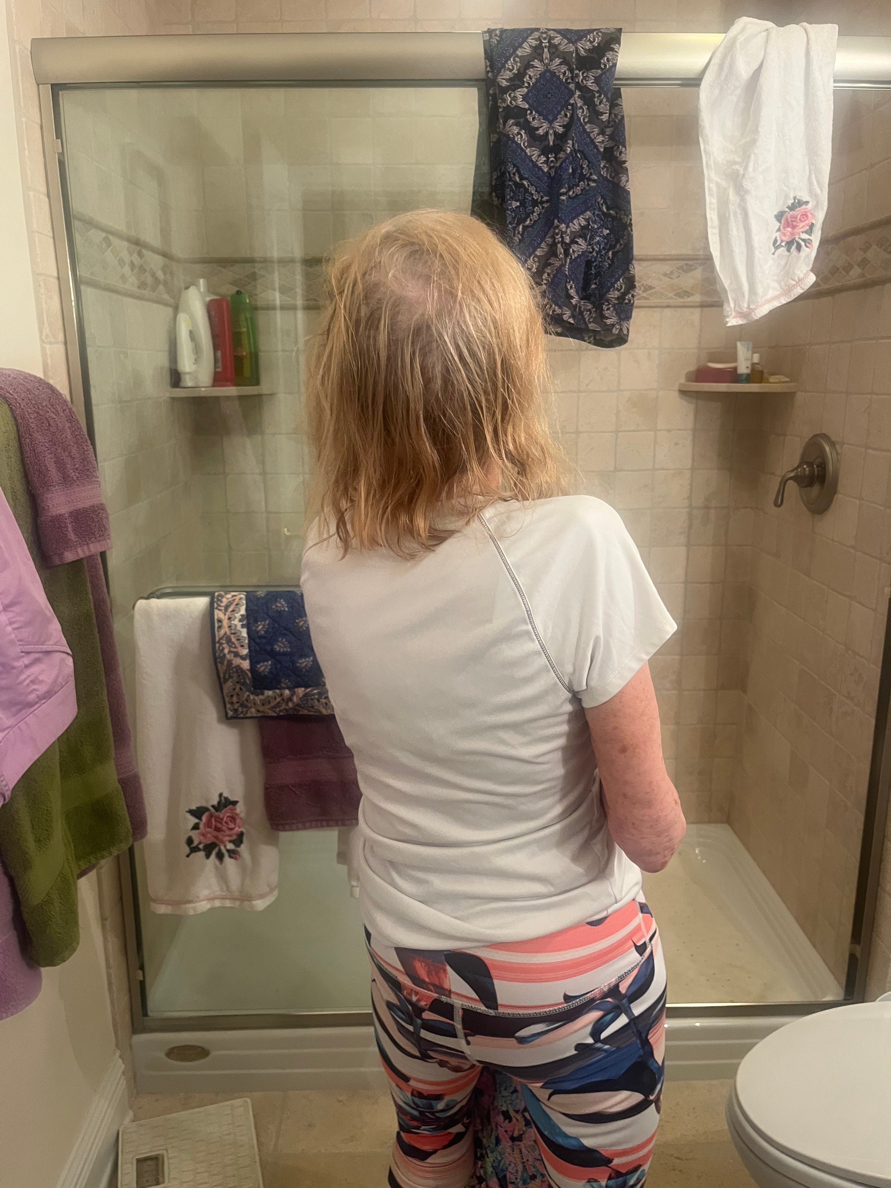 Melissa Sullivan (@mel2807): "Showering another person, other than your ...