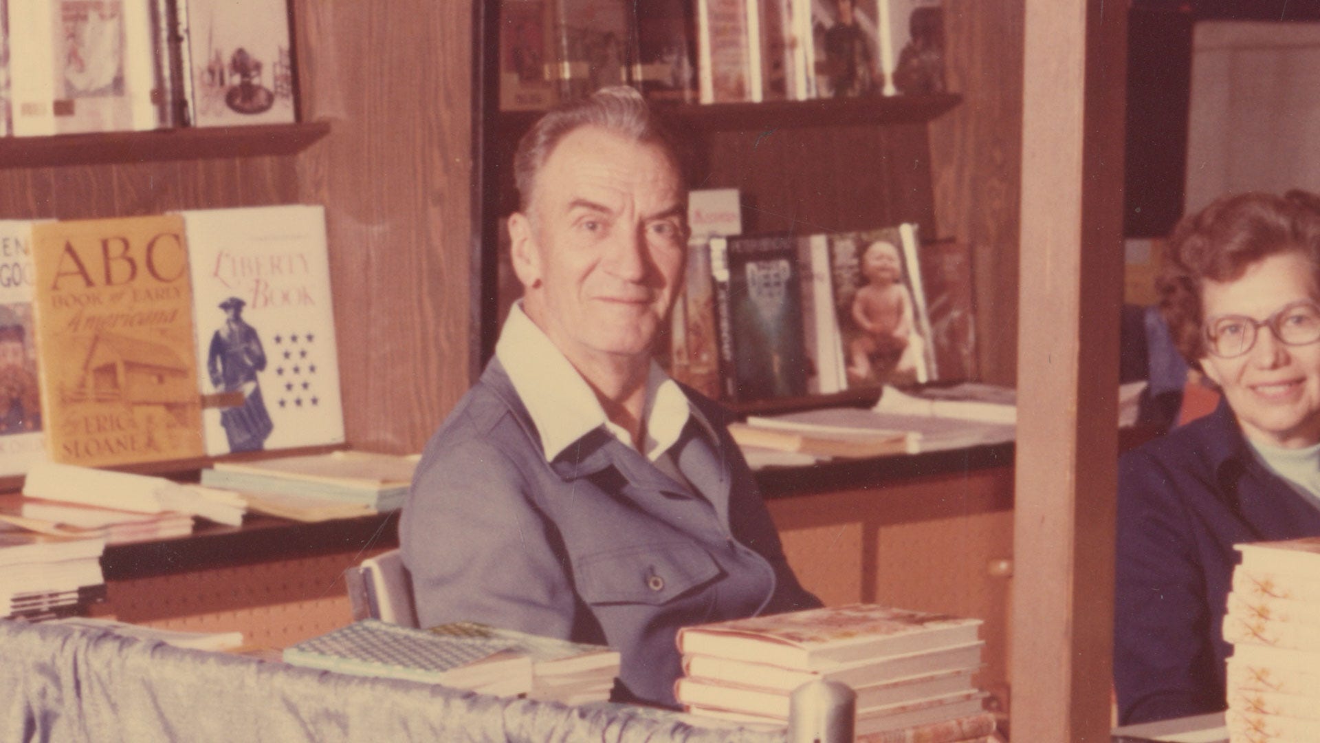 The Wilson Rawls Story - RIVERWALK BOOKS