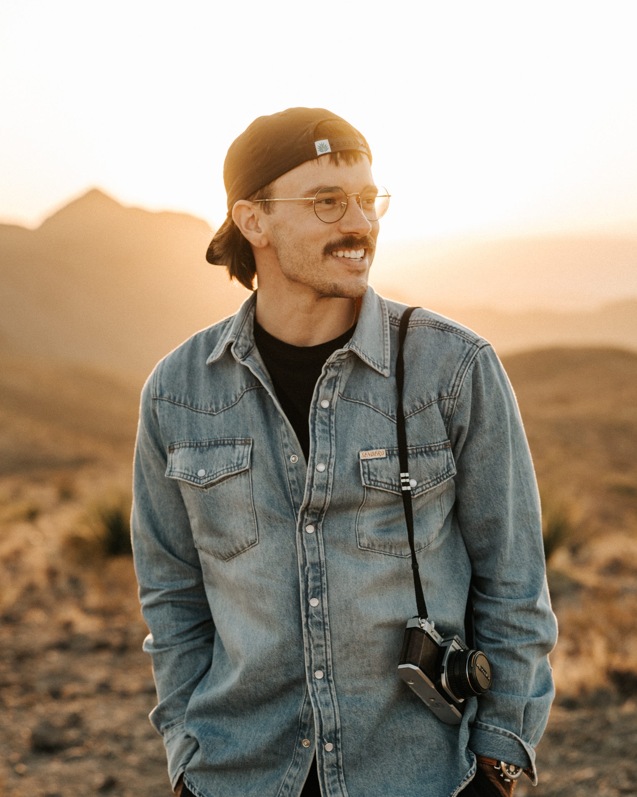 q+a with barefoodtim - by Tim Laielli - the bare minimum