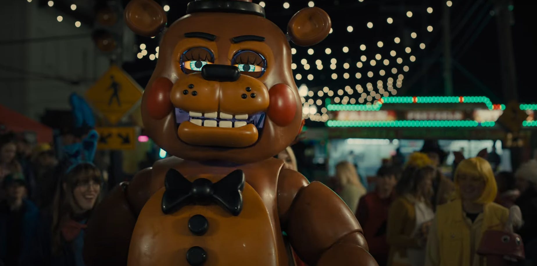 "Five Nights at Freddy’s 2" Trailer: Josh Hutcherson, Elizabeth Lail ...