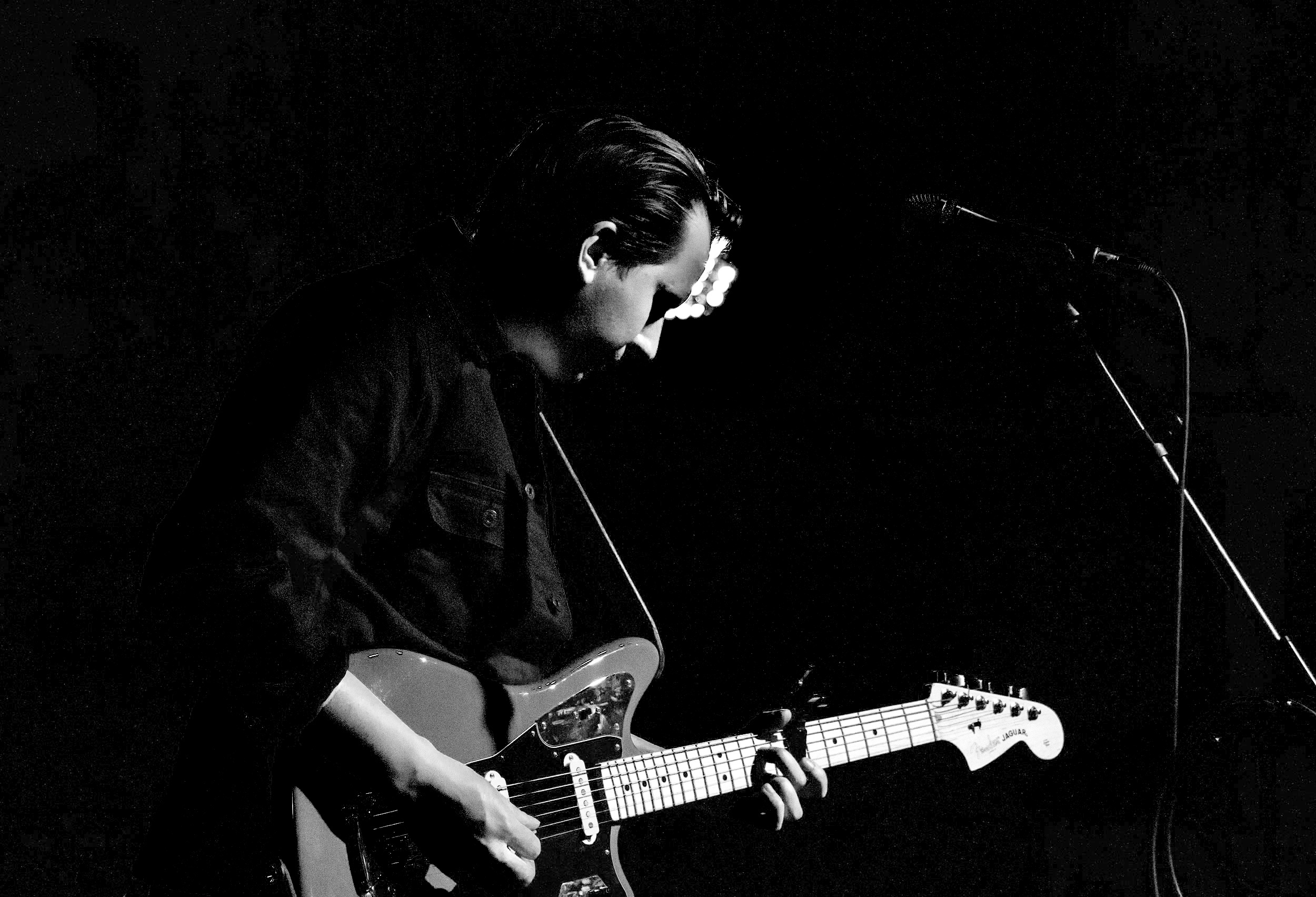 Ken Yates in Performance - by Mark Caicedo - PuraVida