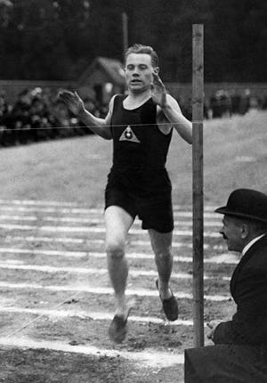 Paavo Nurmi The Flying Finn - by Josh Hanna - LA32 Games