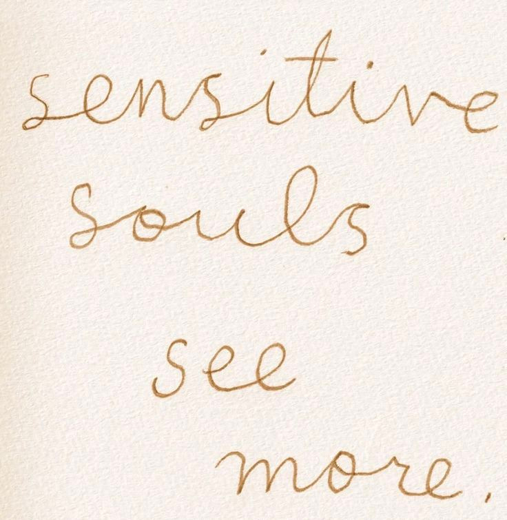 "no estás deprimida, estás distraída" - by Isabel Leal