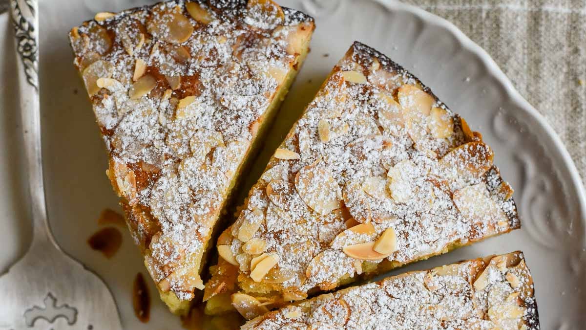 French Almond Cake (Amandier) - by Audrey Le Goff