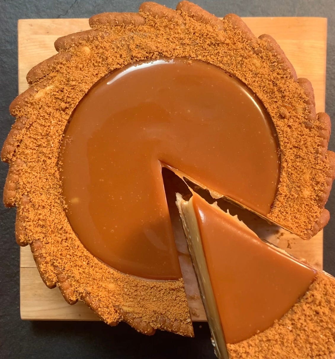Salted Caramel Biscoff Cheesecake