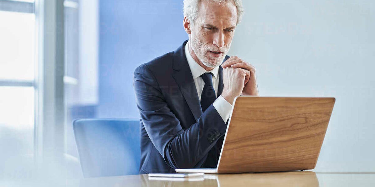 Focus vs. Distraction: Training Your Brain to Stay in the Zone