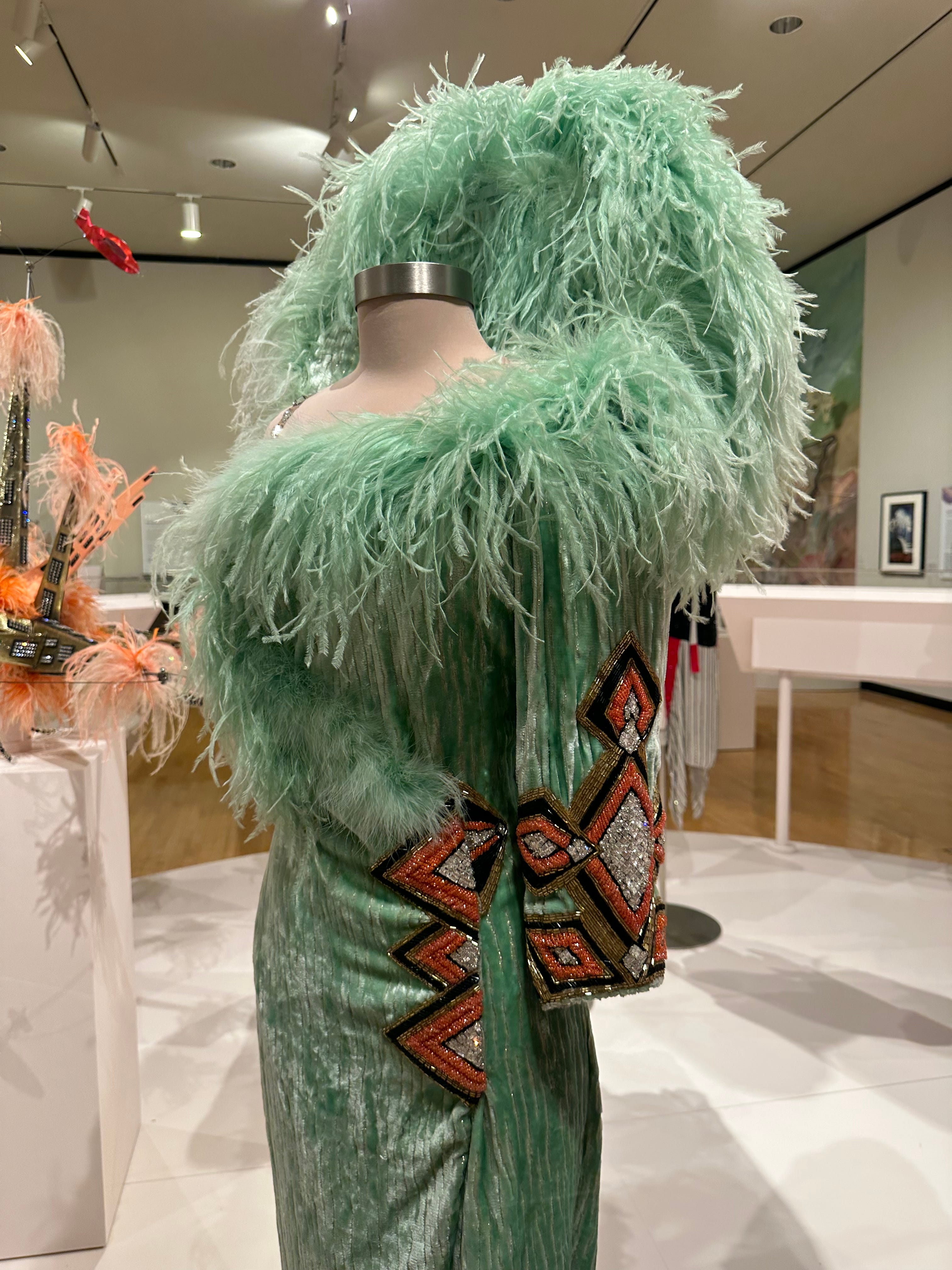 The Wondrous Willa Kim - by Laura McLaws Helms