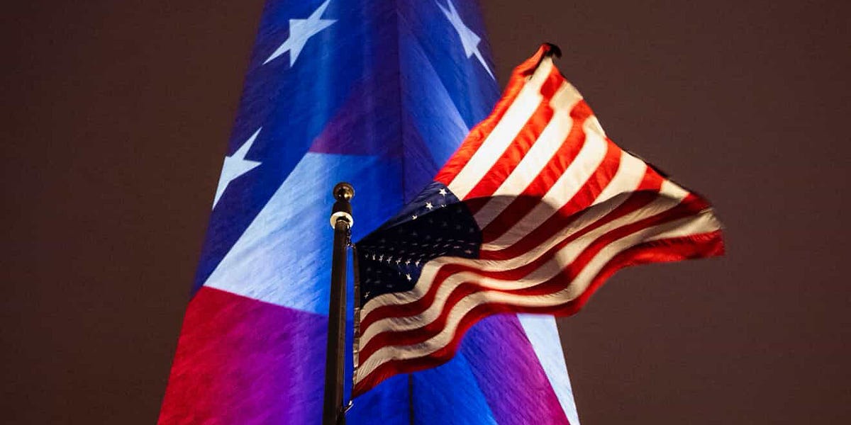 USA - First Look at the Washington Monument Lit Up for America's 250th ...