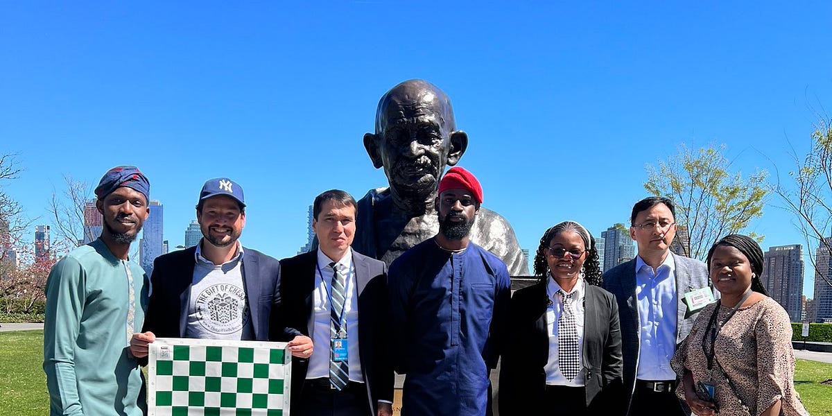 Tunde Onakoya: Key Facts About Chess Grandmaster's Guinness World ...