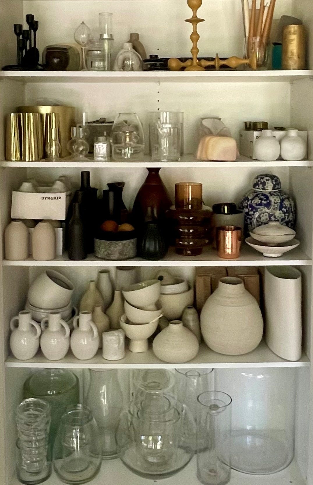 Easy Professional Tips on How to Arrange Bud Vases