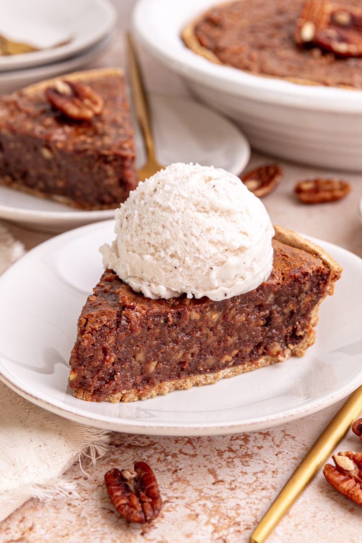 Vegan Pecan Pie - by Elizabeth Varga