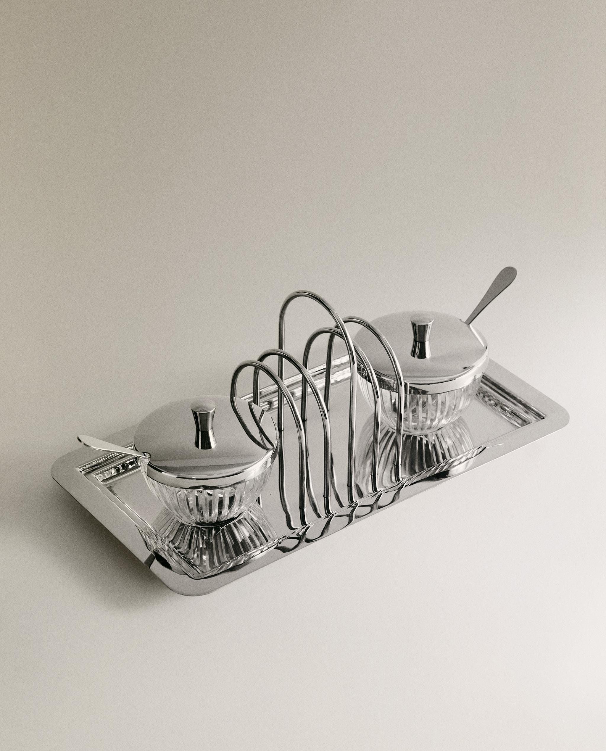 Hibernating - by Melissa Glynn - Julia's Bookbag