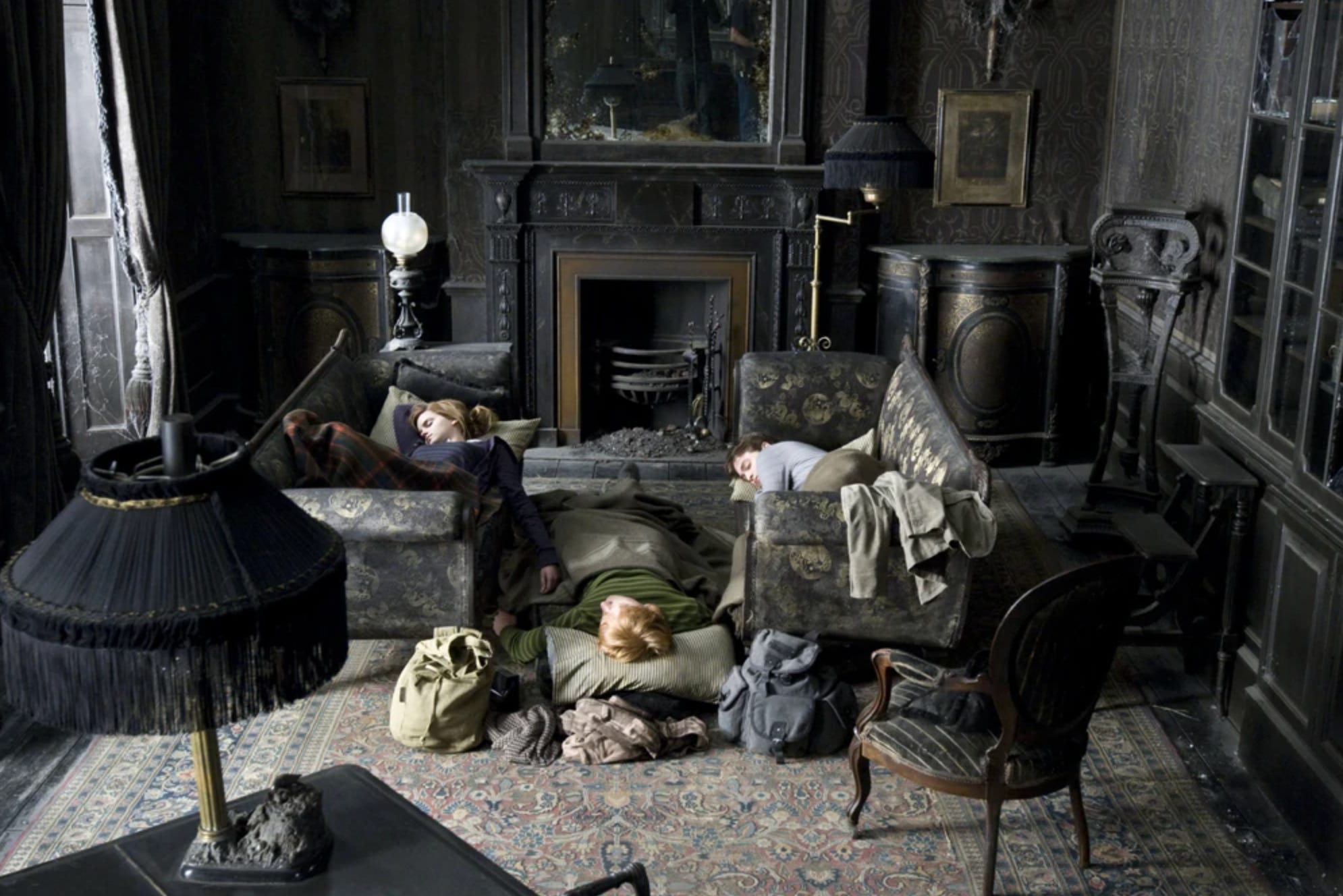 A Homemaker's Guide to Living Like Molly Weasley