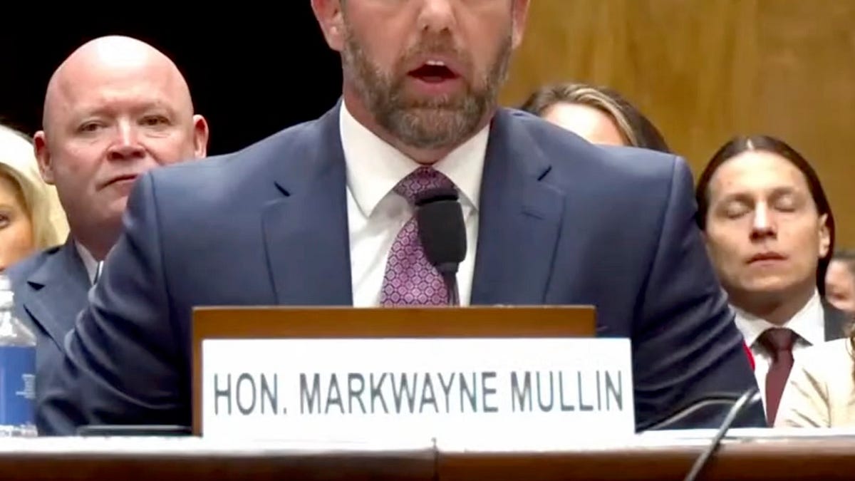 Markwayne Mullin Got 'Splainin' And 'Polgizin' To His Senate Colleagues ...