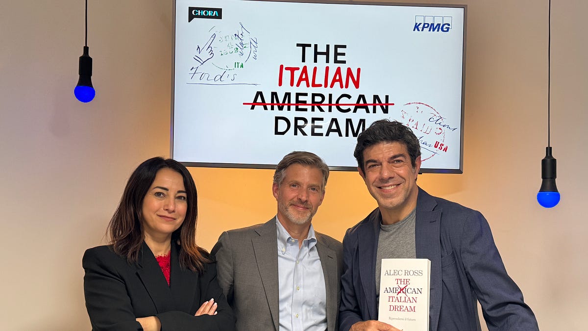 Guardare l’Italia da lontano - by Chora Media