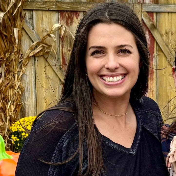 Hannah Suire | Substack