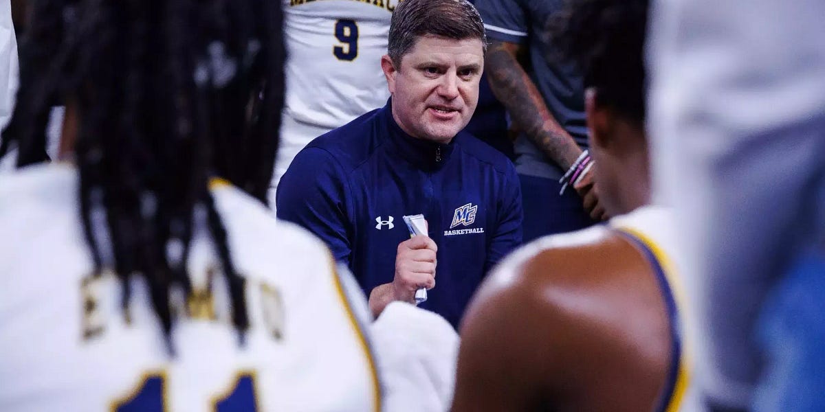 Talking Hoops Ep. 1 (w/ Joe Gallo) - by Ian Beauchesne