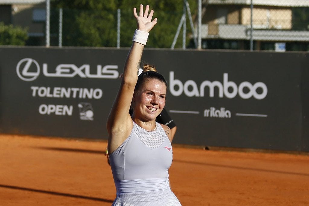 An Italian Tennis Symphony - The Catcher on The Line