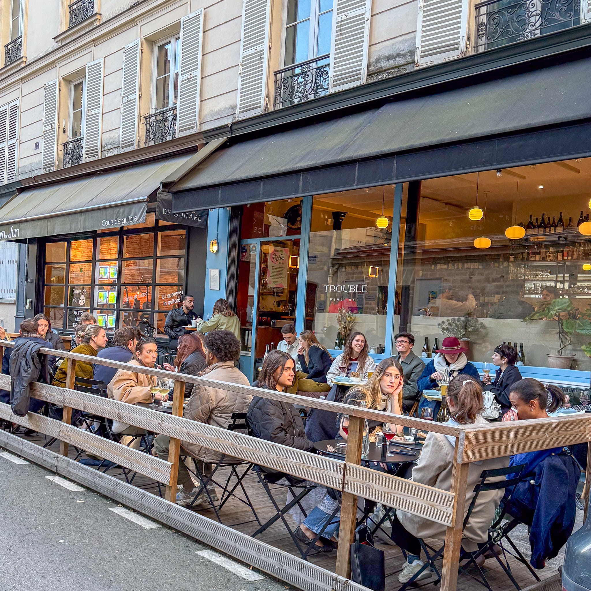Where to eat outside in Paris - by Meg Zimbeck