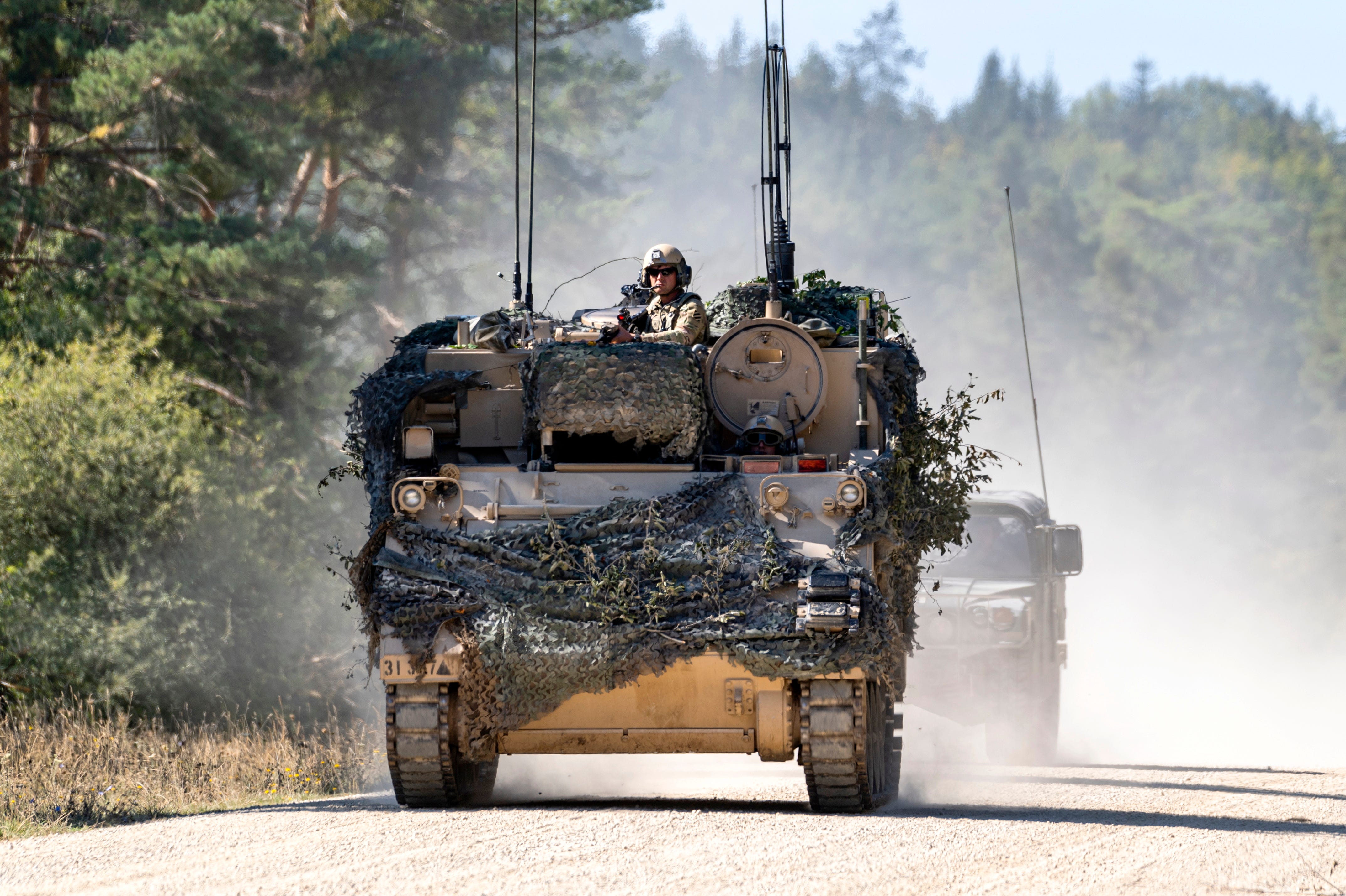 VARIANTE DE COMANDO E CONTROLO DA PLATAFORMA M113 EM EXERCÍCIOS NA ALEMANHA