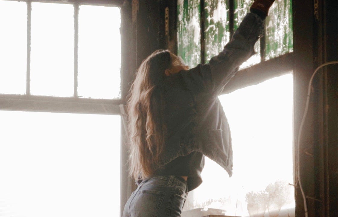 The Daffodil Post | Emma Shaye | Substack