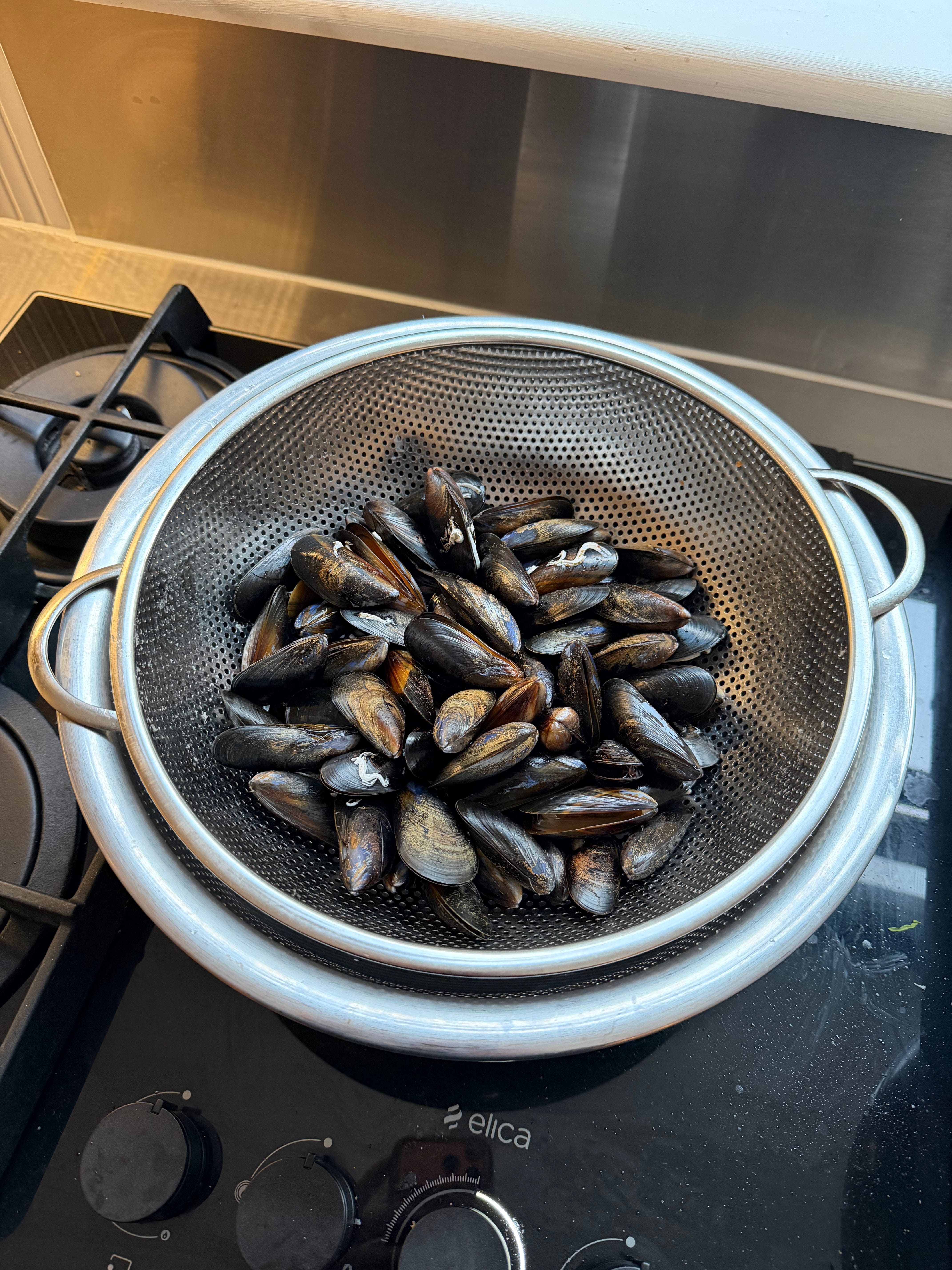 MUSSELS & CHIPS WITH CITRUS BUTTER - by Ben Lippett