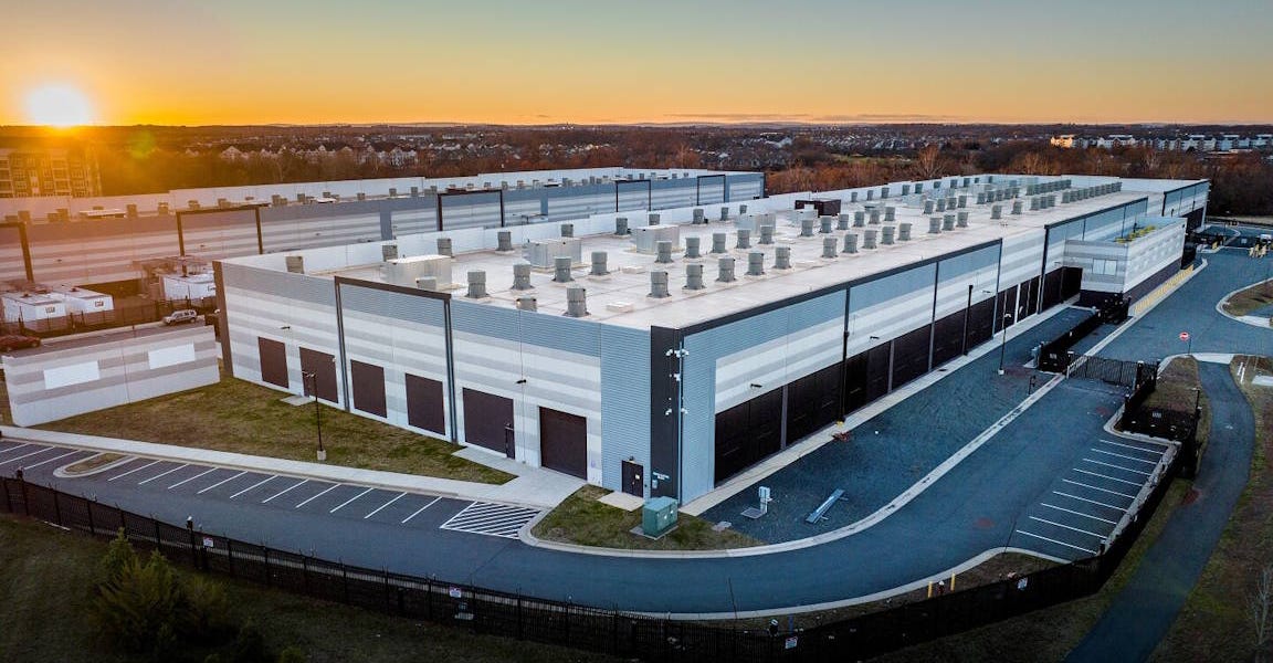 Will data centers crash the economy? - by Noah Smith