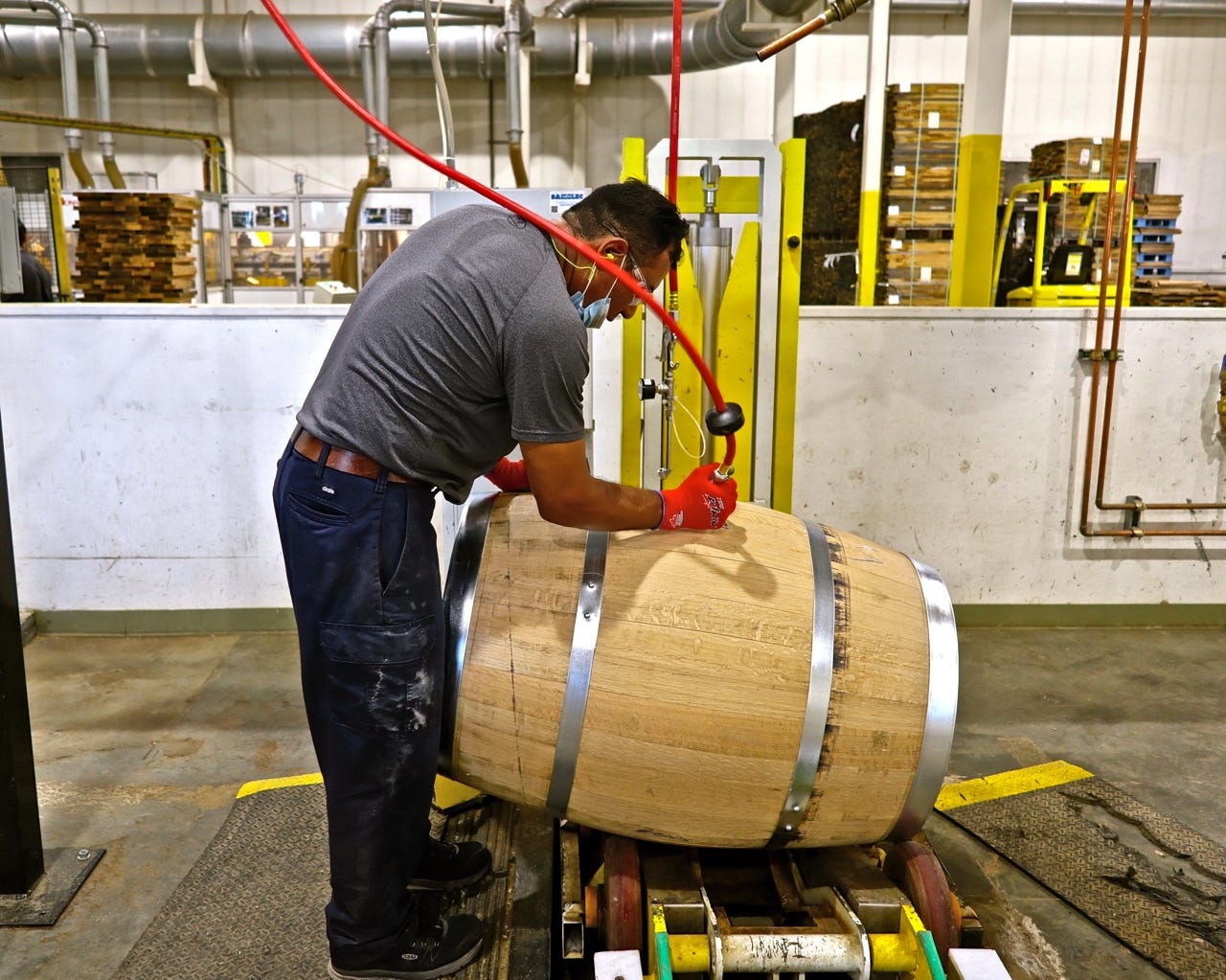Oak barrels, part 3—how barrels are coopered