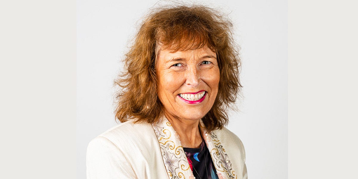 Soper makes quick return to council in new role