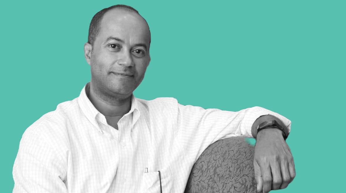 La poética del humo de León Félix Batista