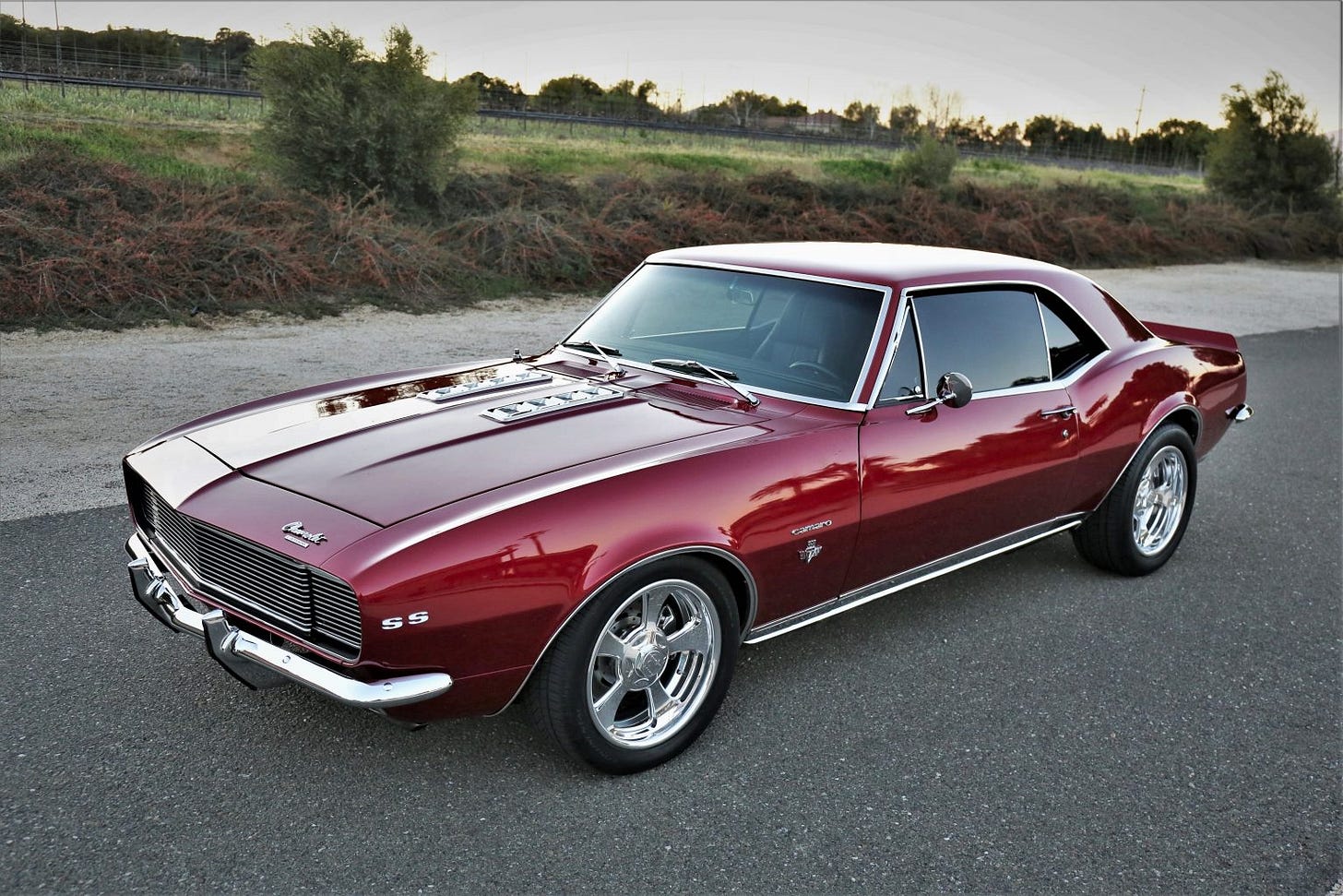 The Camaro Roars Back: GM Scraps Electric Plans and Bets Big on ...
