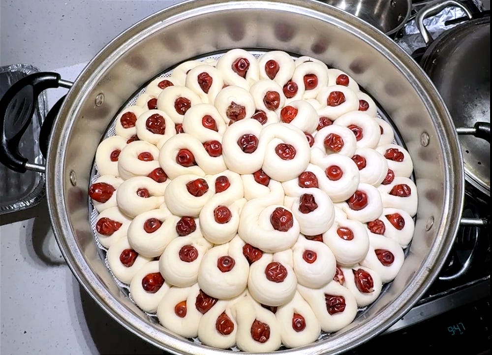 Classic Chinese Steamed Bun Recipe (Mantou)
