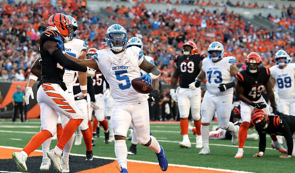 Detroit Lions ride trio of turnovers to big lead, fend off fourth ...