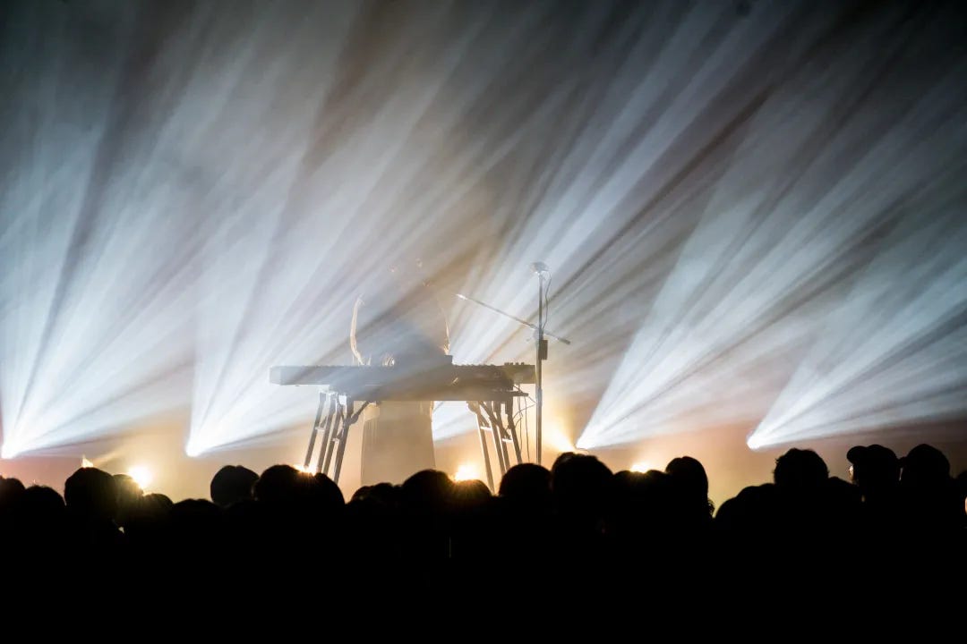 专访 長谷川白紙 | 重新呈现自己的听觉特性 - UPEE REVIEW