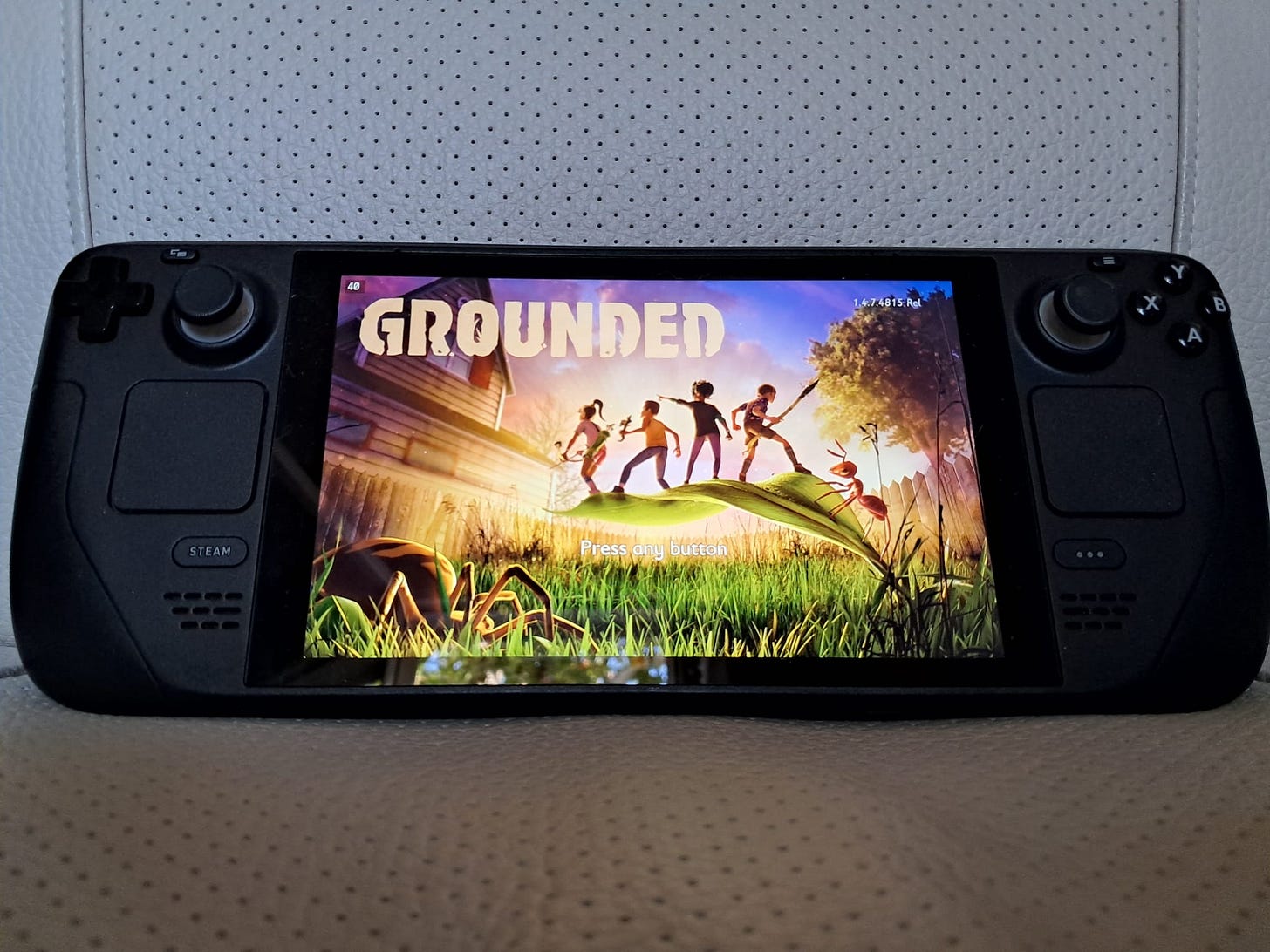 Grounded Review- A Survival Game With A Soul