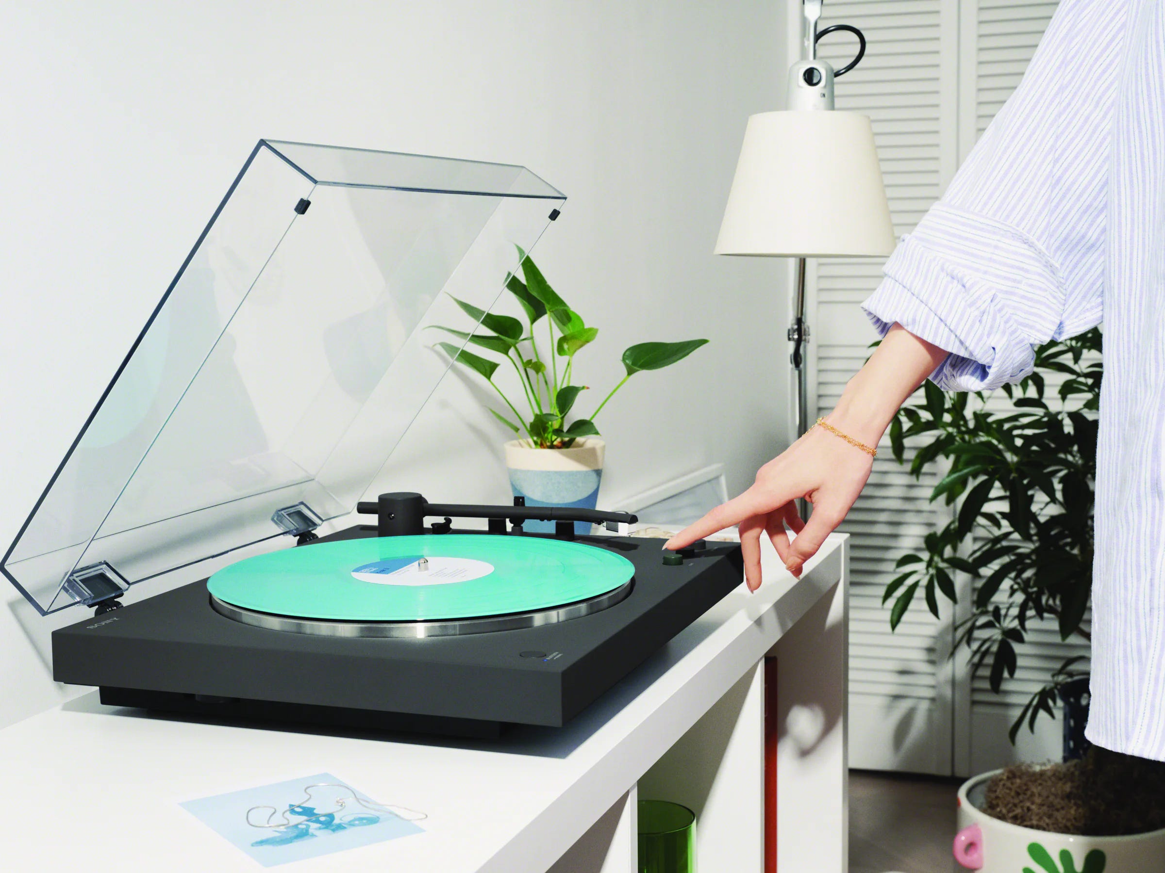 Sony's New Turntables, Louis Vuitton's Listening Room & Tiny Vinyl ...